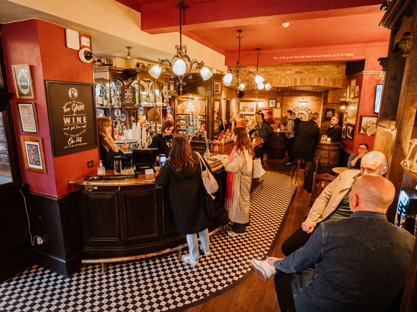 Old Nick Pub, Holborn | Traditional Old Pub in Central London